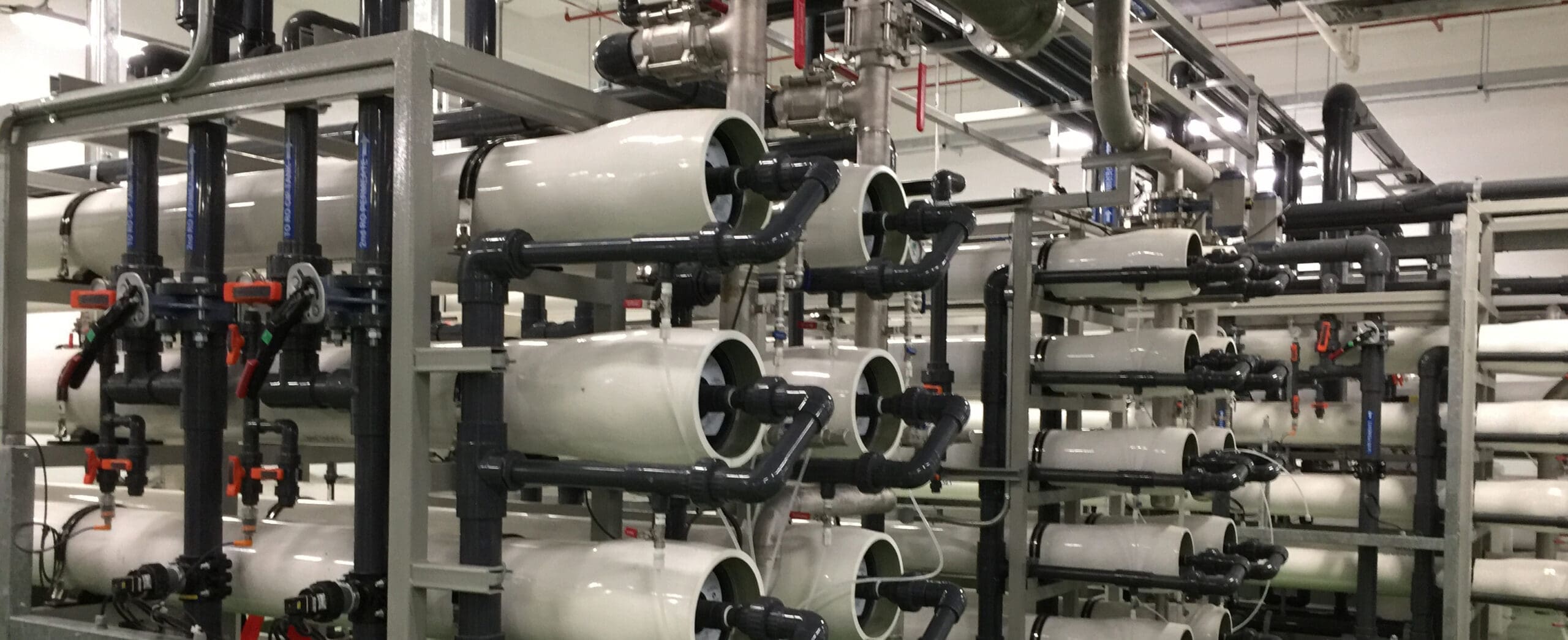 Resistivity and Conductivity Monitoring in Ultra Pure Water - M4 Knick